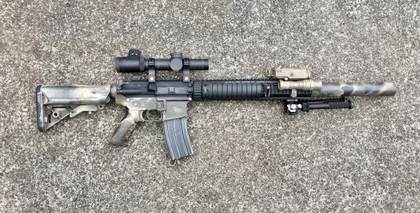 8 Best AR-15 Optics for Precision Shooting in 2024: Expert Reviews ...